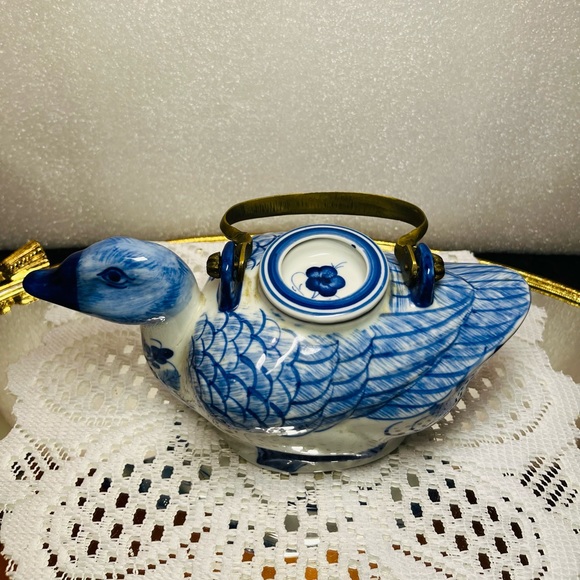 Accents | Vintage Chinese Porcelain Duck Teapot | Poshmark